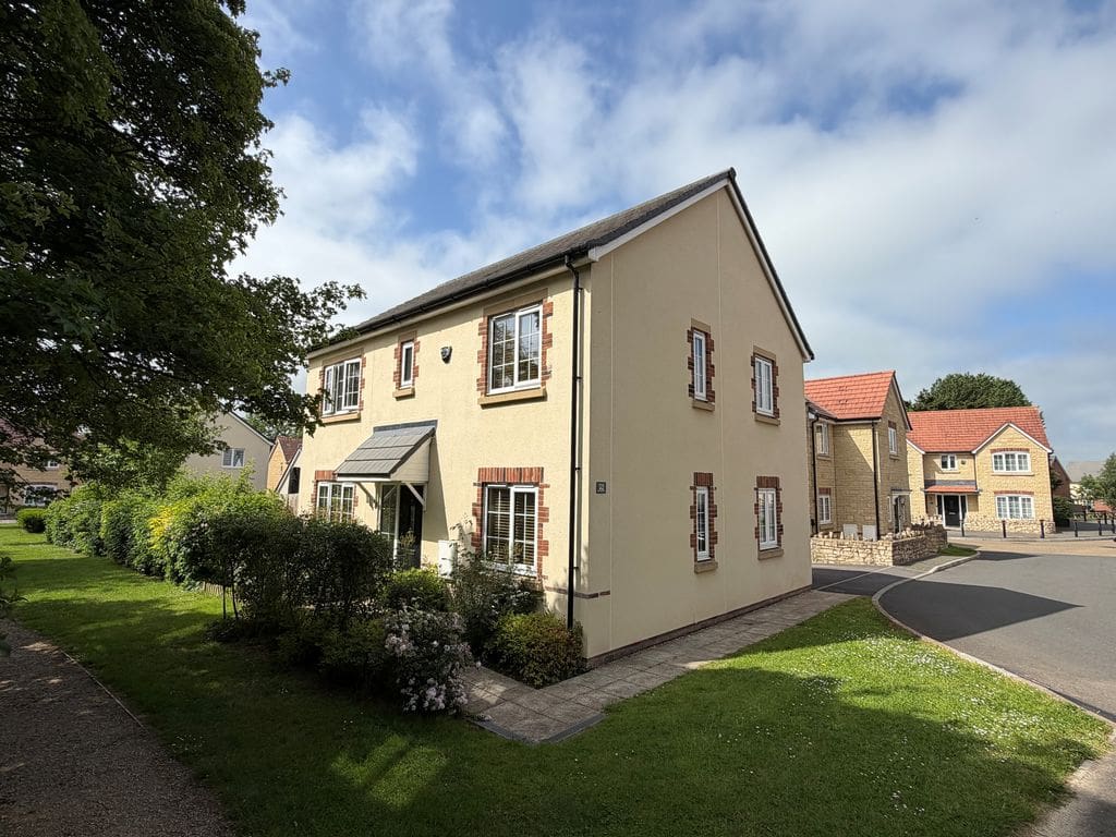 Maes Knoll Drive, Whitchurch Village, Bristol, BS14 | Stephen Maggs ...